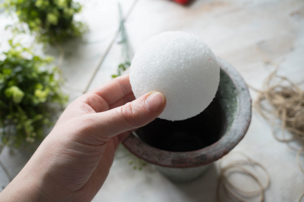 DIY Topiary Tutorial - Seeking Lavender Lane