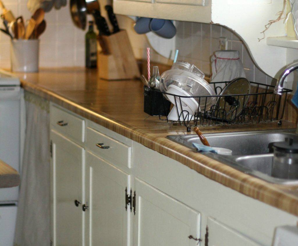 Top 10 Farmhouse Kitchens on a Budget - Seeking Lavender Lane