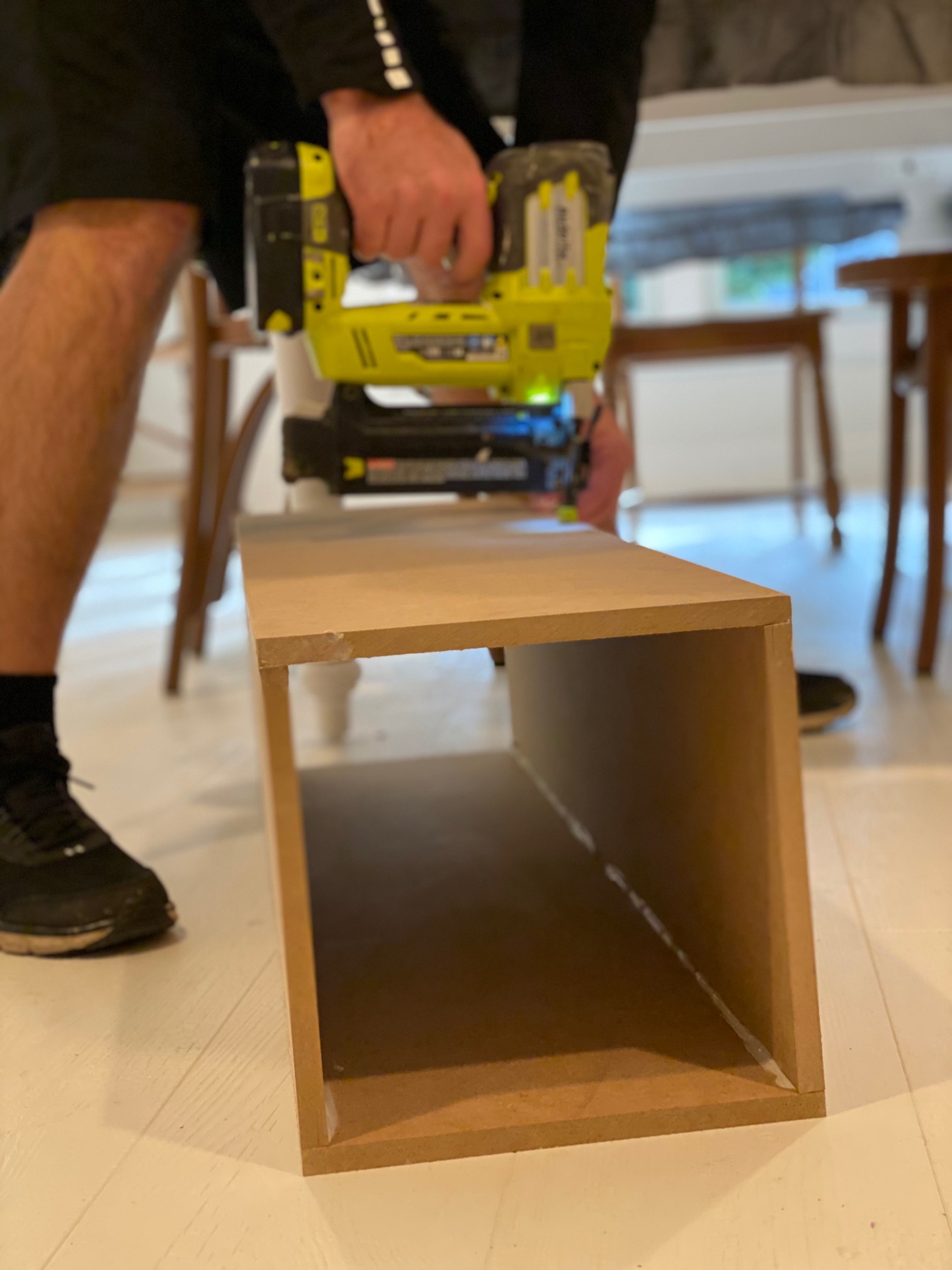 Easy DIY Plinth Stand - Seeking Lavender Lane