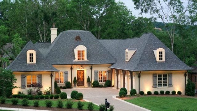 Top 10 European Farmhouse Exteriors | Seeking Lavender Lane